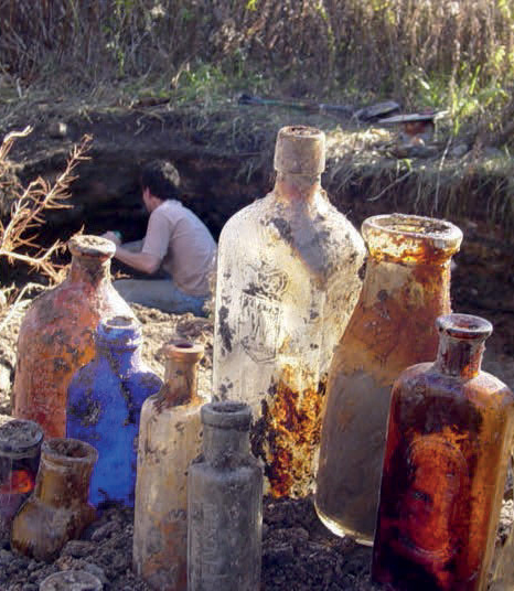 The Bottle Diggers – Andrea L. Fry